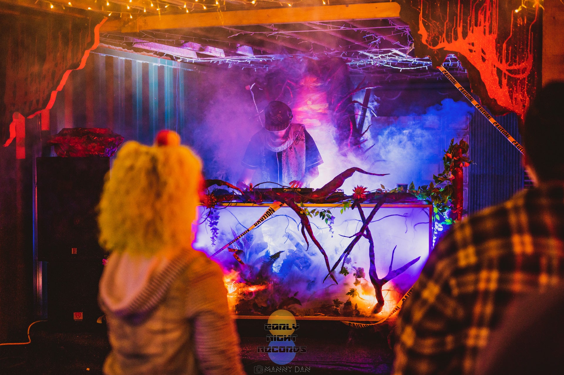 STAGE DESIGN – psilosiren